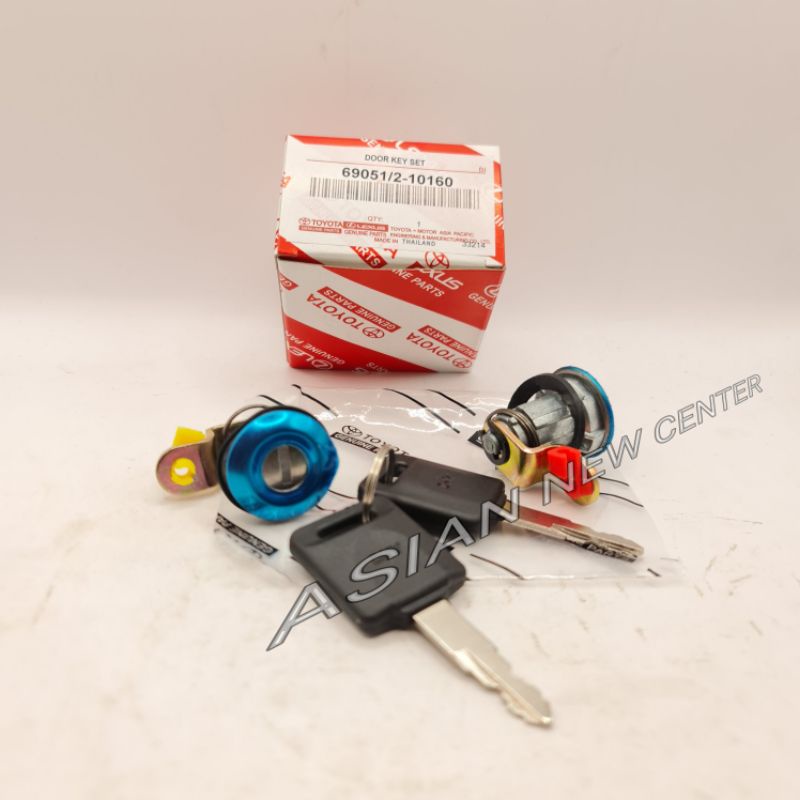 Jual DOOR KEY SET KUNCI PINTU SET KIJANG 5K ORIGINAL | Shopee Indonesia