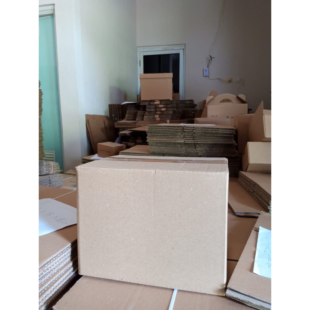 Jual karton/box/dus/ kardus packing standar uk.39x26x24,5 cm ( harga ...