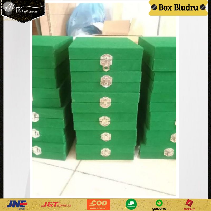 Jual Plakat Kaca Wisuda Custom + Box Bludru | Shopee Indonesia