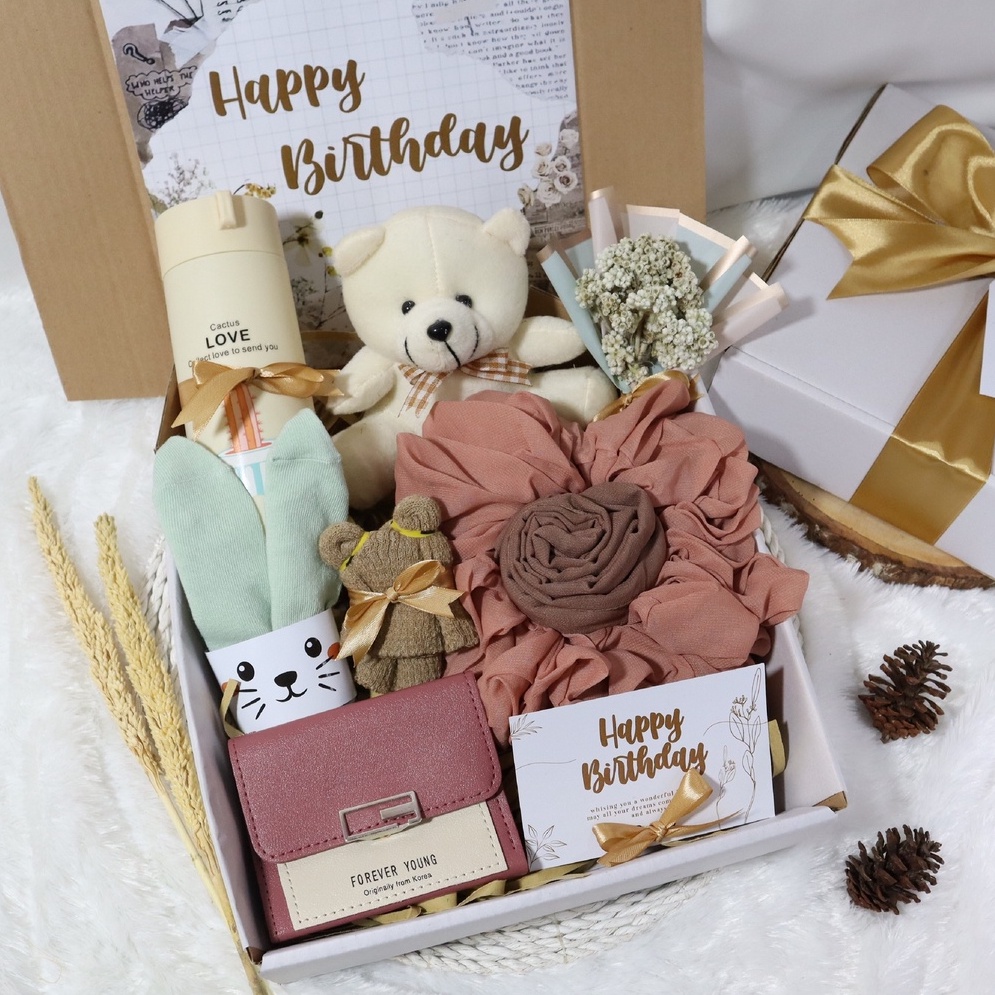 Jual Hampers Hijab Aesthetic / Kado Ulang Tahun Cewek Hadiah Muslimah ...