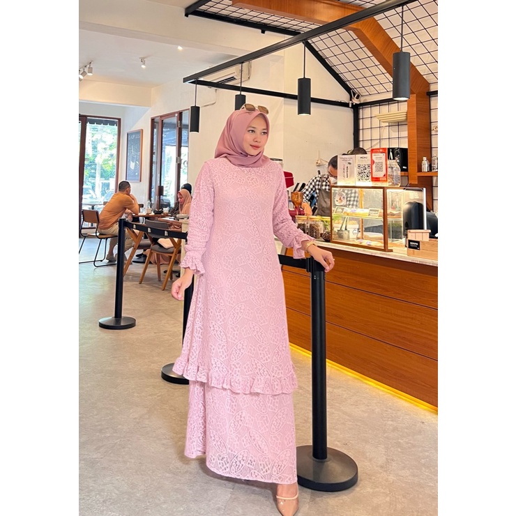 Jual Queenara Dress / Yevi by Ayuri | Shopee Indonesia