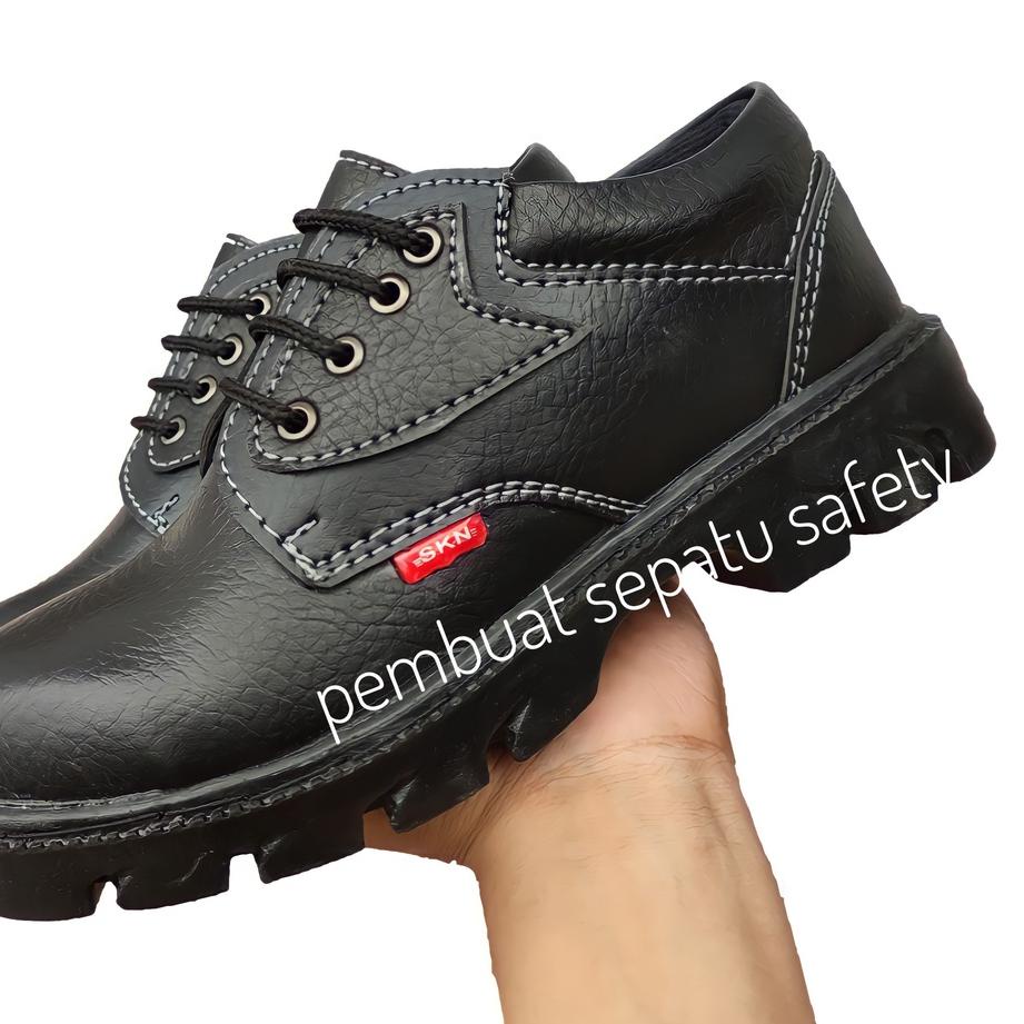 Jual Booming Sepatu safety bertali King Skn Ujung Besi Keselamatan ...
