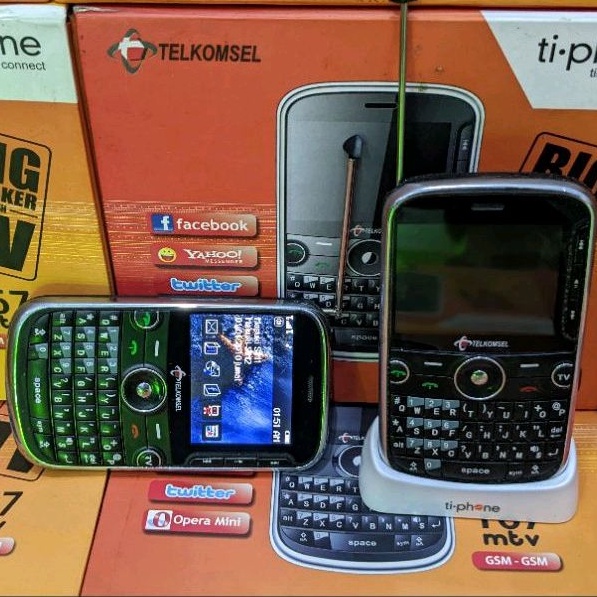 Jual Handphone TV Ti.phone T67 BISA TV dan Radio Tanpa kuota | Shopee ...