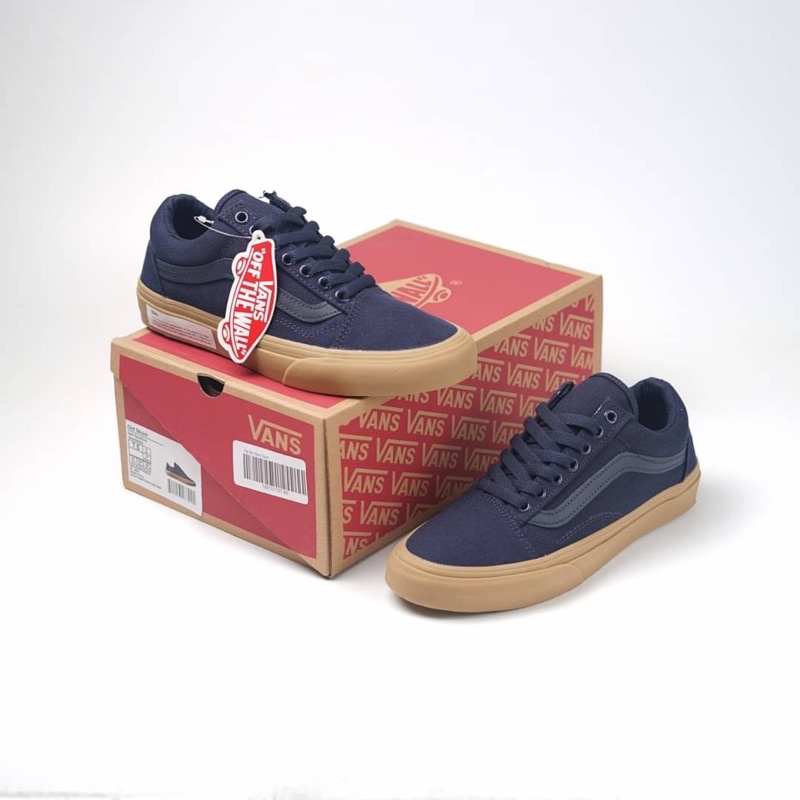 Jual Sepatu Vans Old Skool MONO Dark Navy Gum Biru Dongker Coklat ...