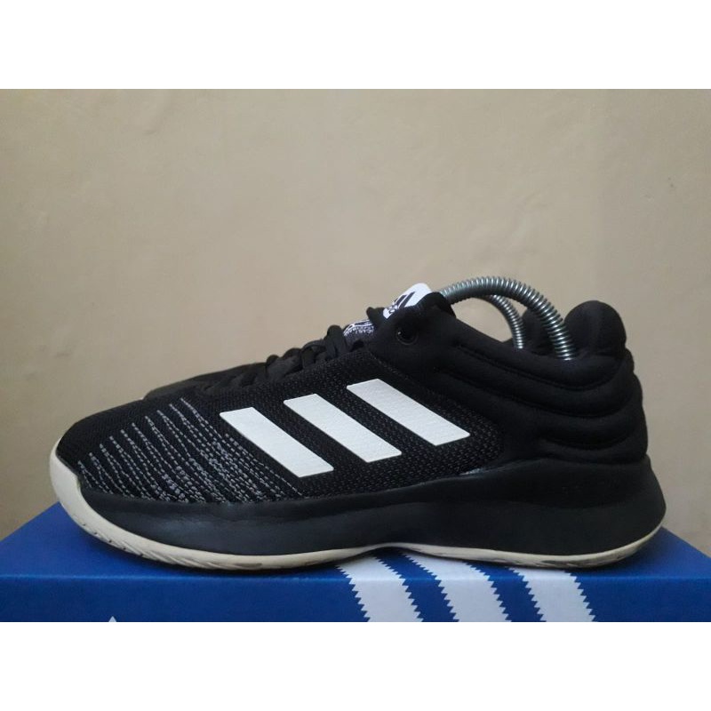 Jual Sepatu Second Original Adidas Basketball | Shopee Indonesia