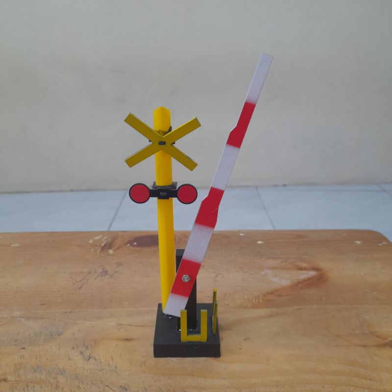 Jual Palang Pintu Kereta Api - Miniatur | Shopee Indonesia