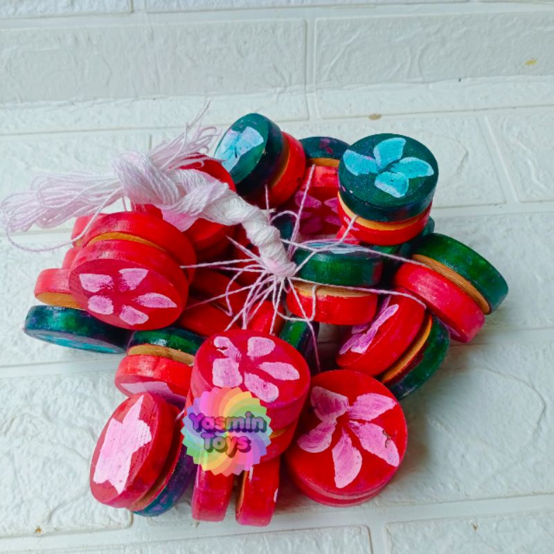 Jual 20pcs MAINAN TRADISIONAL YOYO KAYU | Shopee Indonesia