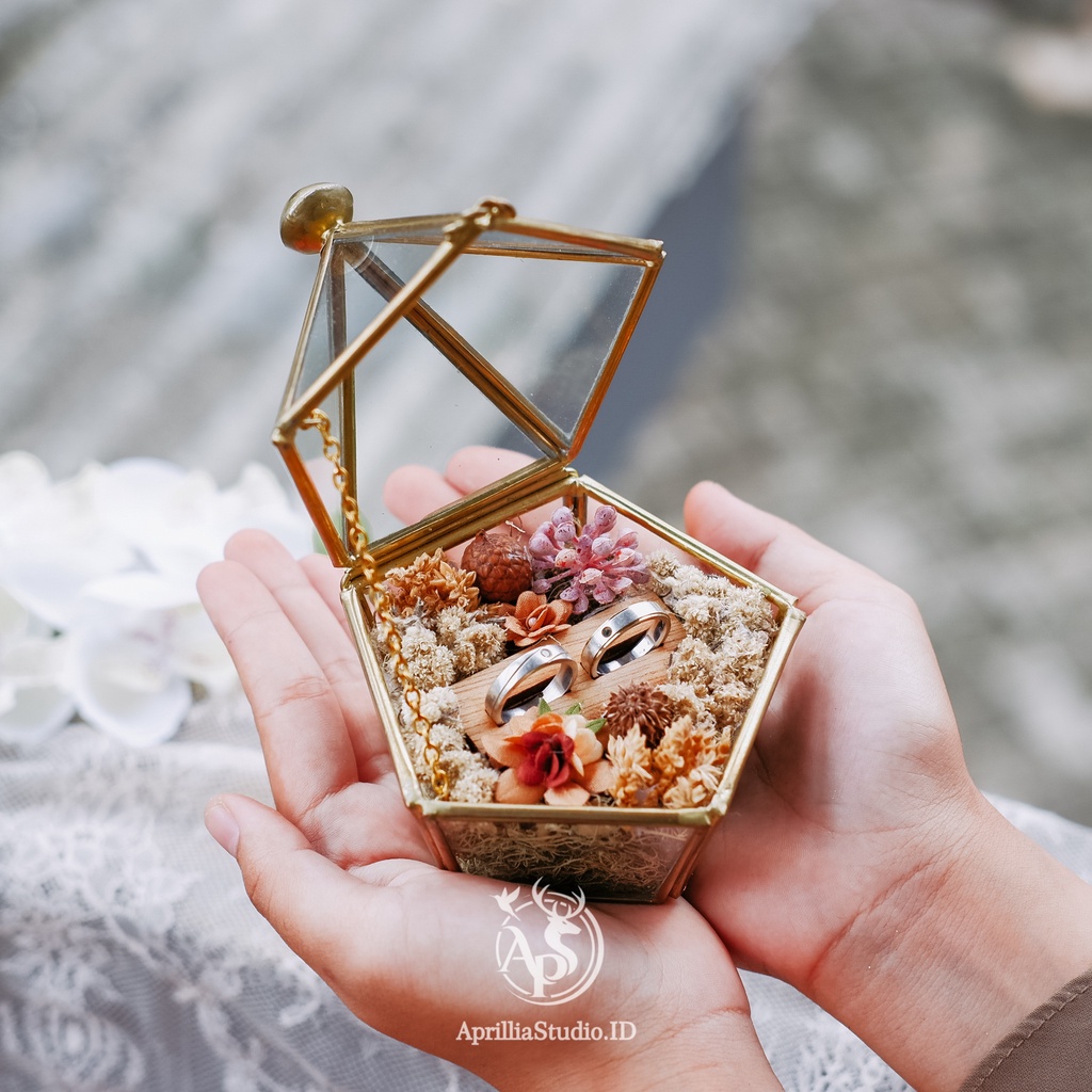Jual RING BOX TEMPAT CINCIN LAMARAN GLASS BOX RUSTIC AESTHETIC | Shopee ...