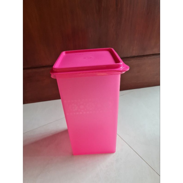 Jual Tupperware Mosaic Sweet Saver pink dan biru tupperware original ...