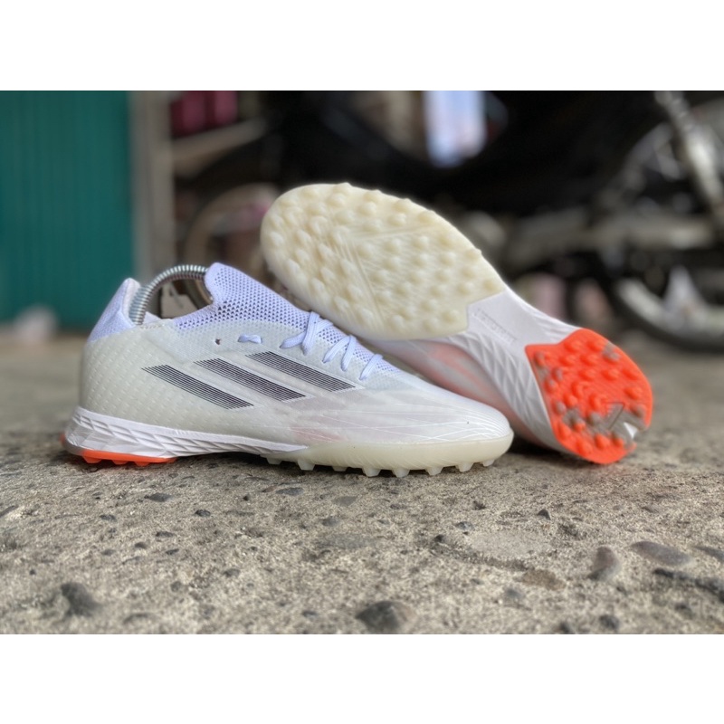 Jual Futsal Adidas X Speedflow.1 TF - White Iron Metallic SIlver Red ...