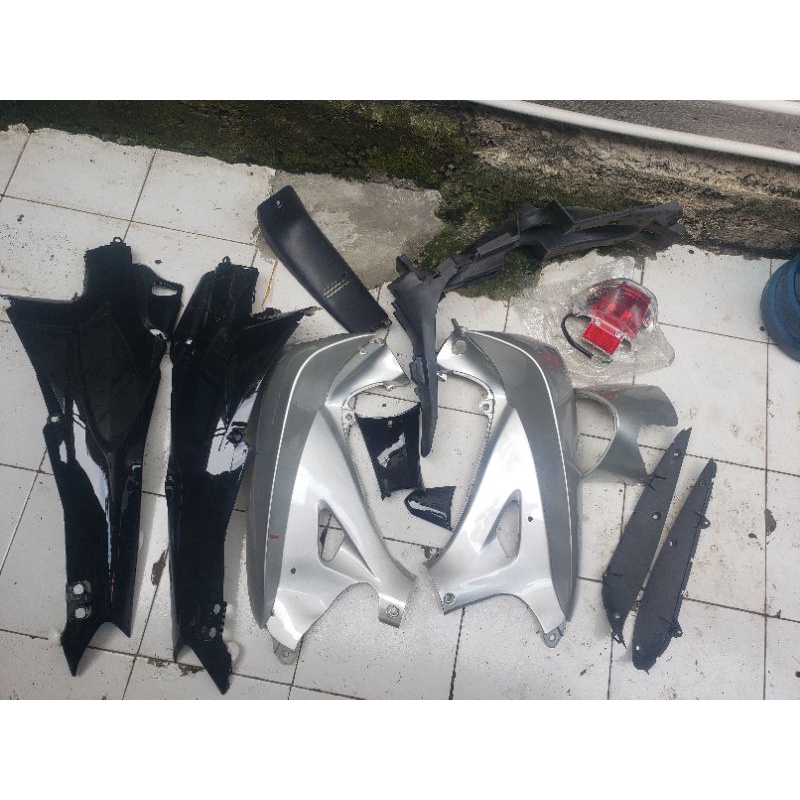 Jual body set wave 125 /body bagol/ COVER SET KARISMA | Shopee Indonesia