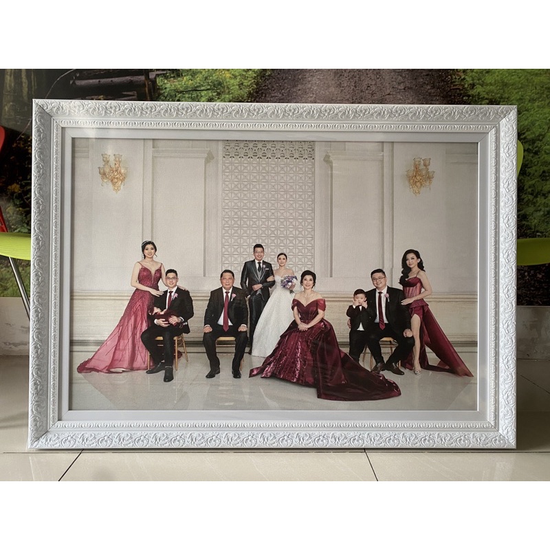 Jual Cetak Kanvas Foto + Frame Ukir Putih | Shopee Indonesia