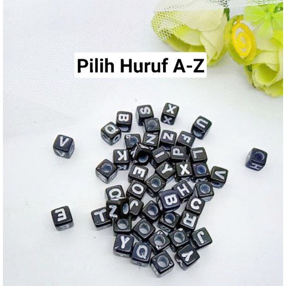 Jual Manik Huruf Pilih A-Z Model Kubus Hitam Huruf Putih | Shopee Indonesia