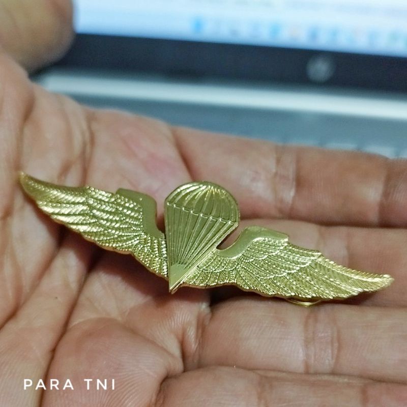 Jual WING BRIVET BREVET PARA TNI SEPUH EMAS | Shopee Indonesia