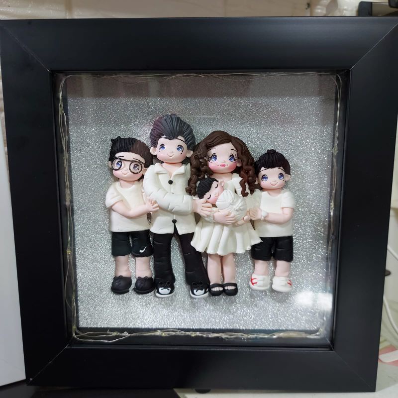 Jual Costom clay frame family untuk kado unik ukuran 20cm x 20cm ...