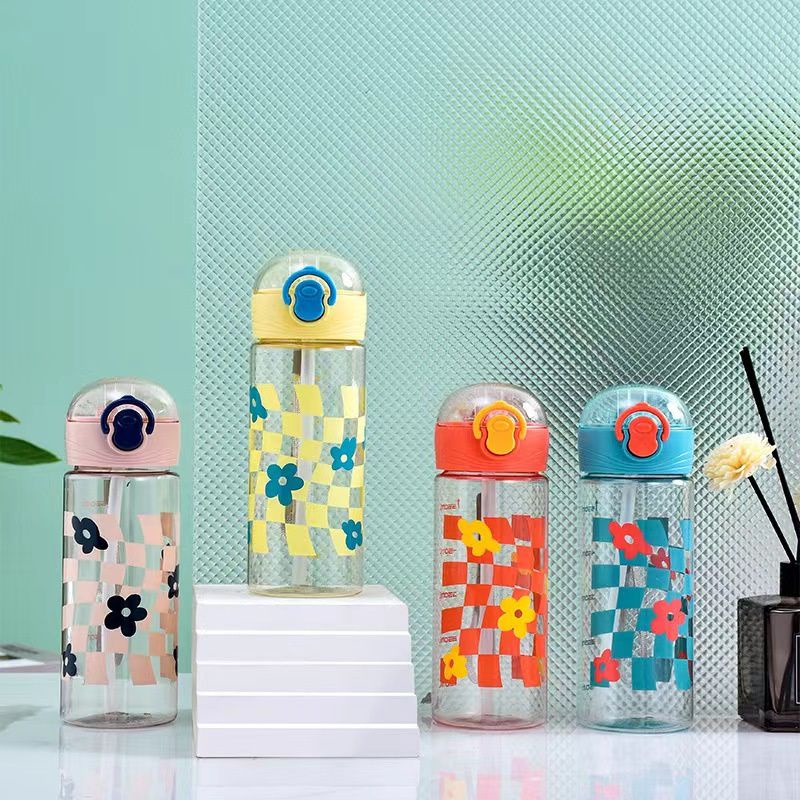 Jual Botol Air Minum Plastik Transparant Motif Batik Bungu Sedotan Dan ...