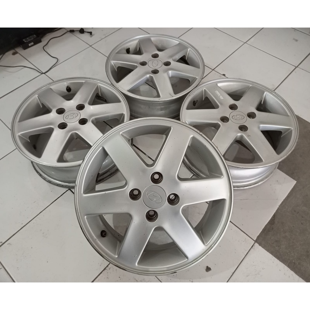 Jual VELG MOBIL SECOND STANDAR AVEGA RING 15 LEBAR 5 PCD 4X100 ET 45 | Shopee Indonesia