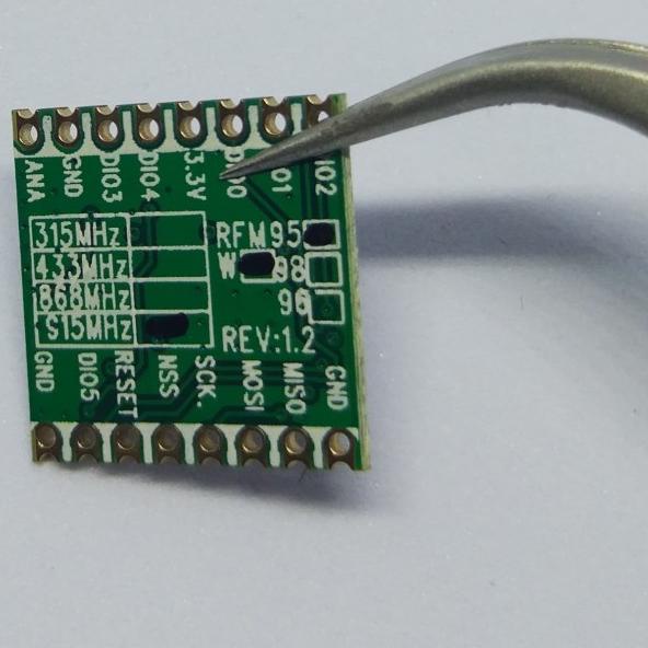 Jual LoRa Chip Module RFM95 RFM95W 915 MHz | Shopee Indonesia