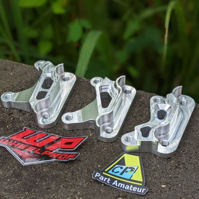 Jual breket Nissin samurai 4p bracket cakram breket kaliper ninja r rr dudukan caliper Nissin 4 ...