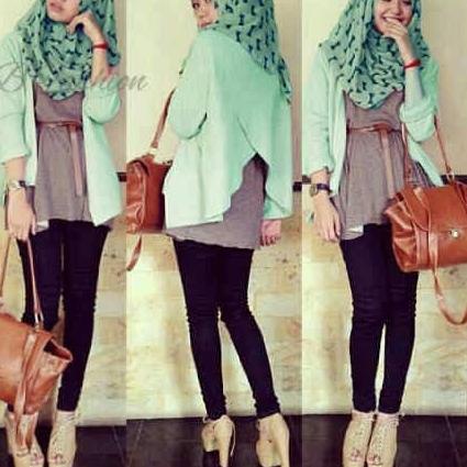 Jual New Hijab Talitha Set 5in1 - Merah Salem | Shopee Indonesia