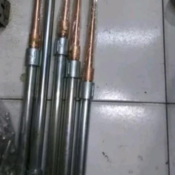 Jual Penangkal Petir Spitzen Tombak 30cm + Tiang 60cm + Sok | Shopee ...