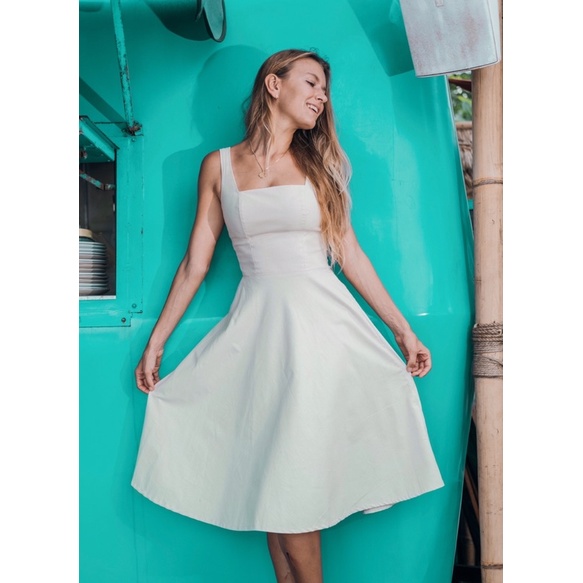 Jual Morrigan Dress - MUN.J | Midi Dress | Shopee Indonesia