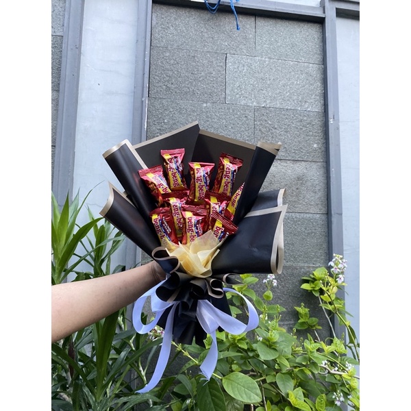 Jual BUKET BUCKET JAJAN BOUQUET SNACK KADO WISUDA GIFT ULANG TAHUN ...