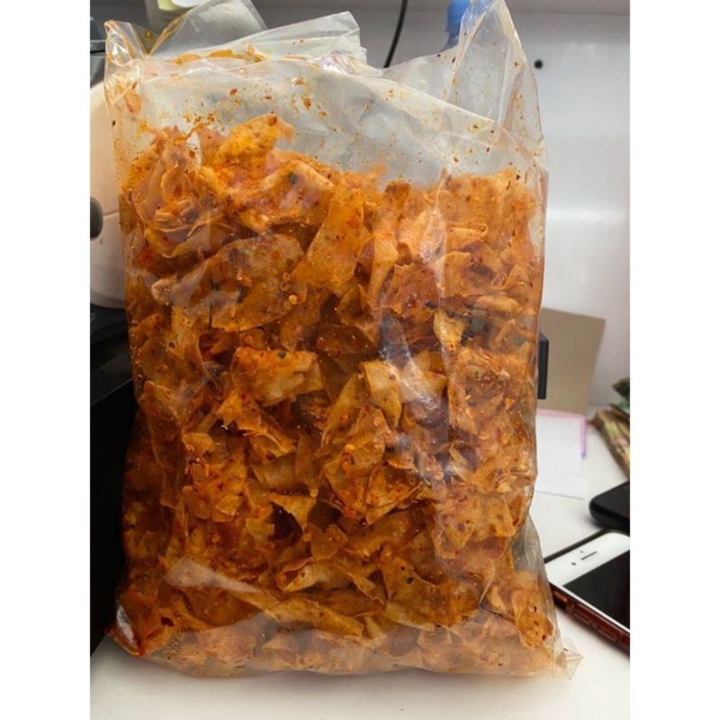 Jual kripset kripik singkong pedas 100grm | Shopee Indonesia