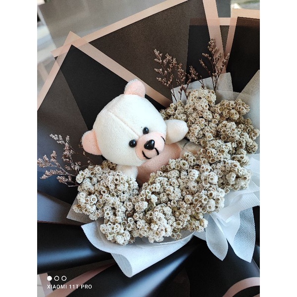 Jual BUKET BUNGA KERING MIX BONEKA GRADUATION (SEHARI JADI) BUKET ...