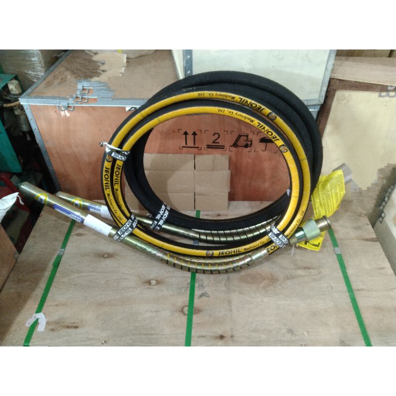 Jual Selang vibrator beton merk jeonil concrete vibrator 38 × 6m ...