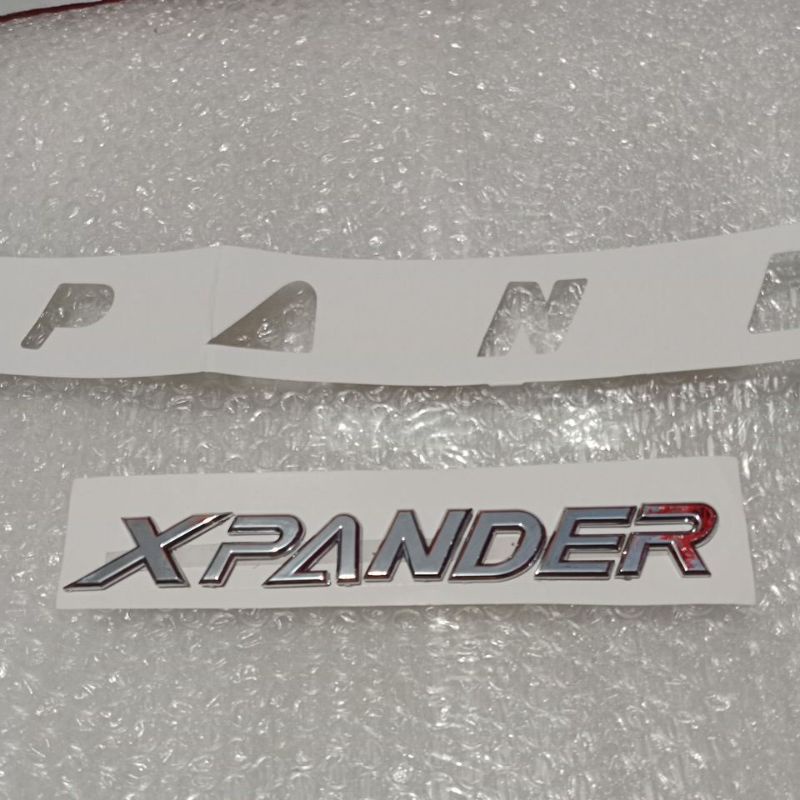 Jual EMBLEM TULISAN MEREK MOBIL MITSUBISHI XPANDER | Shopee Indonesia