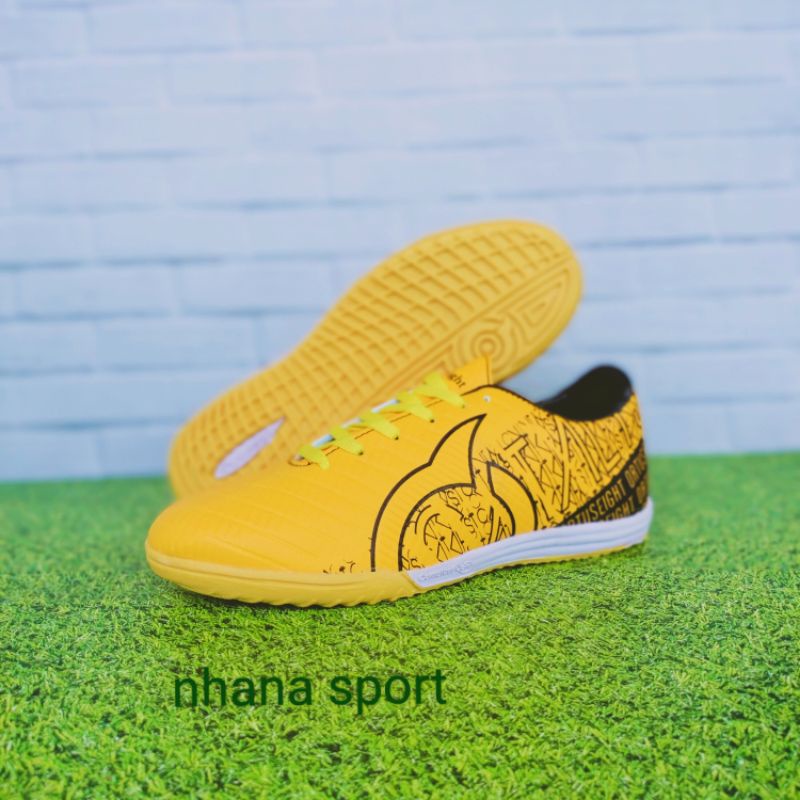 Jual sepatu futsal ortuseight catalyst oracle inferno in/futsal ortus ...