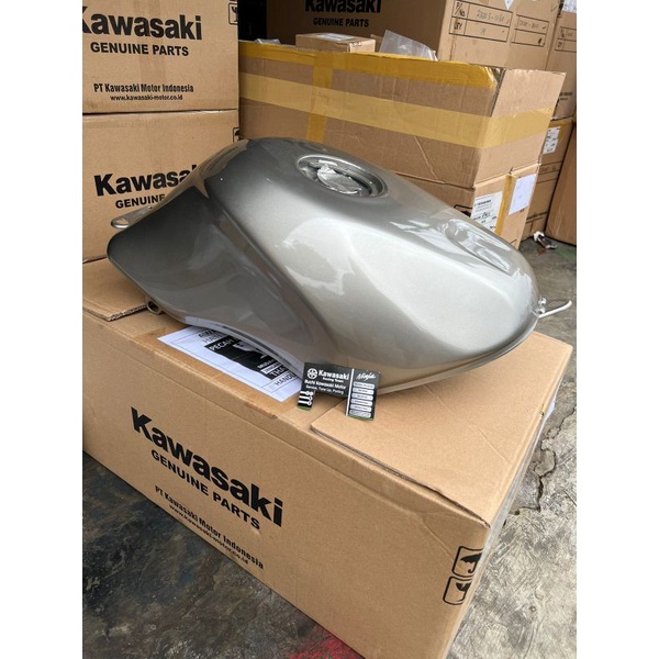 Jual Tangki Ninja RR old dan ZX silver original kawasaki | Shopee Indonesia
