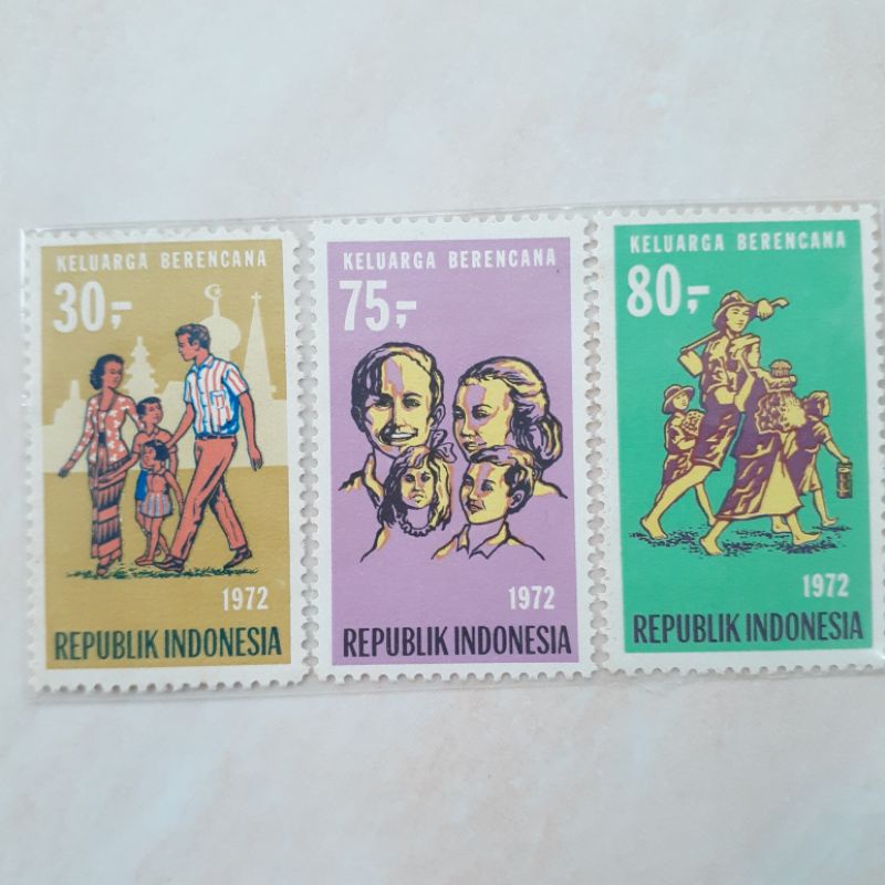 Jual (A) Perangko Indonesia Keluarga Berencana Tahun 1972 set lengkap ...