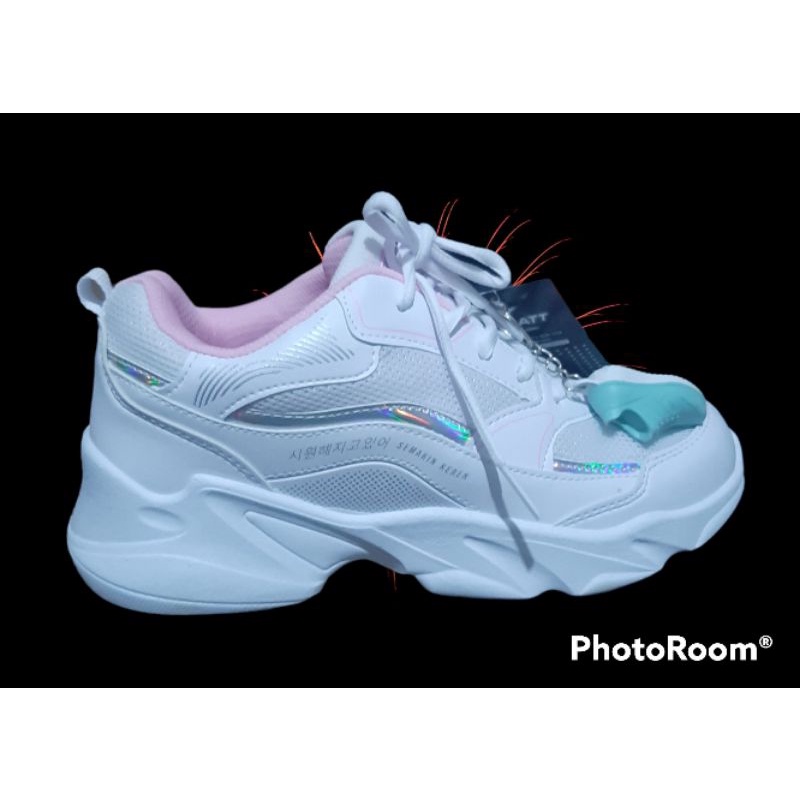 Jual sepatu pro att lip 504 putih / vink terbaru fee gantungan kunci ...