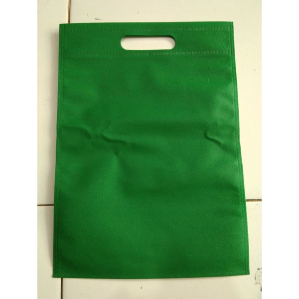 Jual (KODI 20pcs) Goodie bag oval 25x35 tas spunbond/ tas kado/ tas ...