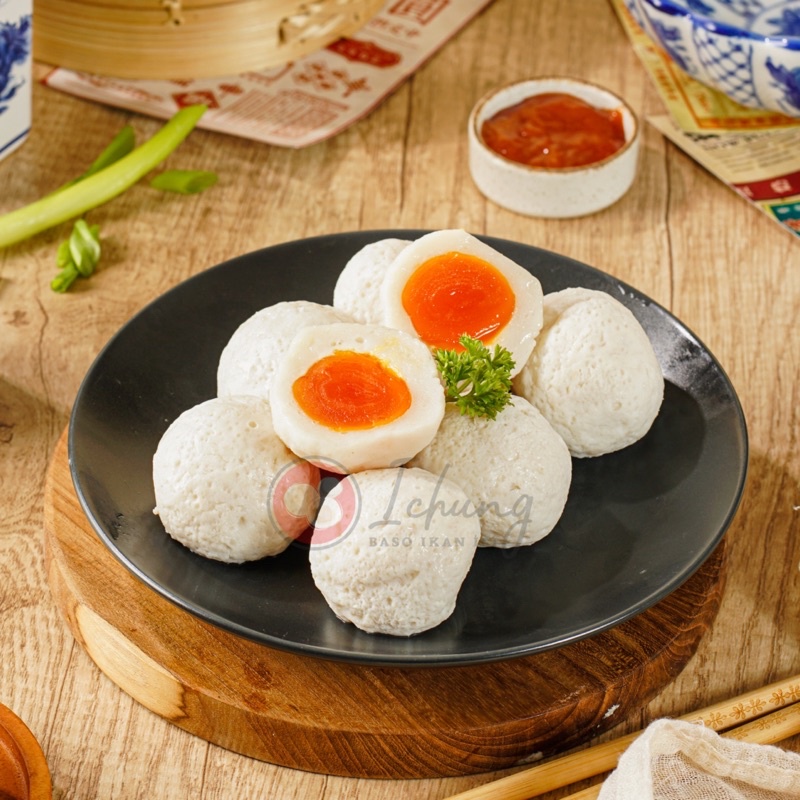 Jual BASO IKAN ISI TELUR ASIN / FISH BALL WITH SALTED EGG | Shopee ...