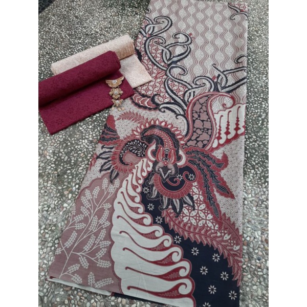 Jual kain batik printing warna merah/marun | Shopee Indonesia