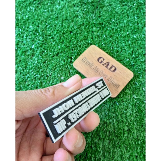 Jual Name tag Text Timbul Pake no id Card Papan Nama | Shopee Indonesia