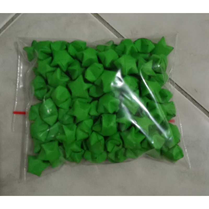 Jual supplier origami lucky stars isi 250 pcs bahan hvs warna hijau tua ...