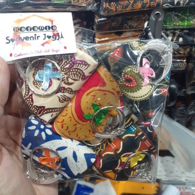 Jual 10 pcs Gantungan Kunci Jogja Tas Mini Batik Handmade Souvenir Indonesia | Shopee Indonesia