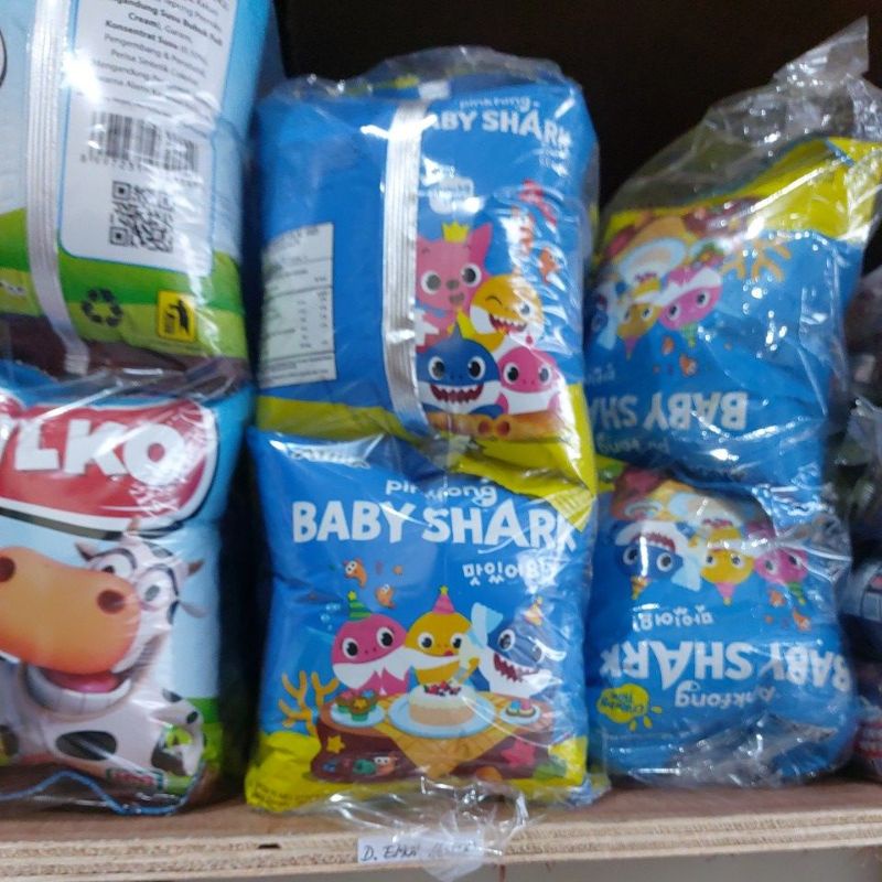 Jual chiki doraemon baby shark billion gopek milkobig aries eceran 2000 ...