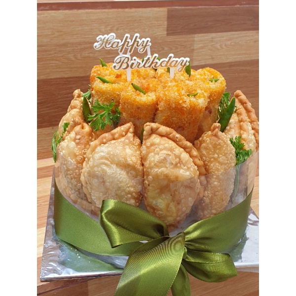 Jual kue ulang tahun / jajanan pasar/ risol tart/pastel tart/ cake ...