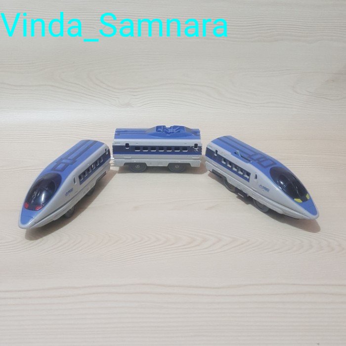 Jual Takara Tomy Plarail Series JR 500 Shinkansen Kereta JR500 | Shopee Indonesia