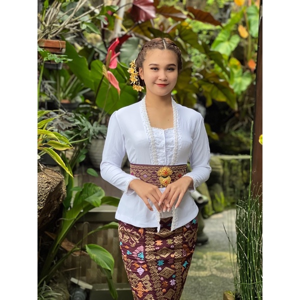 Jual Dewibusana || kebaya jadi kringkel airflow payet ( kancing klepet ...