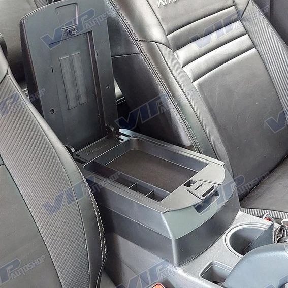 Jual XPANDER console box USB arm rest BLACK XPANDER CROSS LIVINA ...