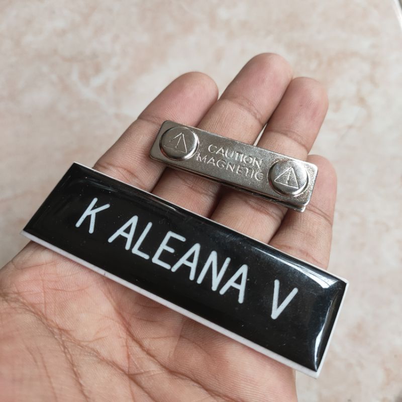 Jual Nametag PNS / Nametag Akrilik Glossy / Nametag Gravir / Nametag ...