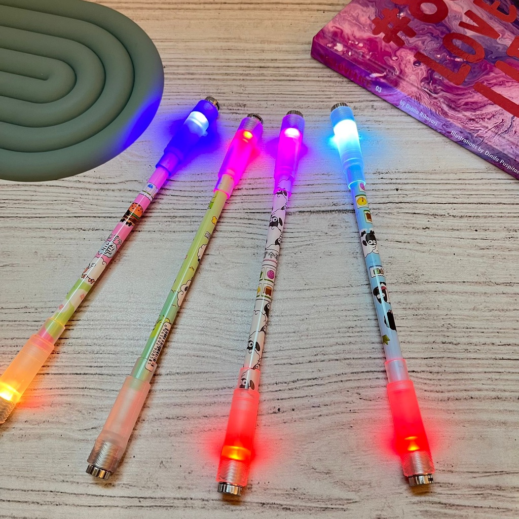 Jual PULPEN SPINNING LED / PEN PUTAR SPINNER TOYS/ SPINNING PEN LED ...
