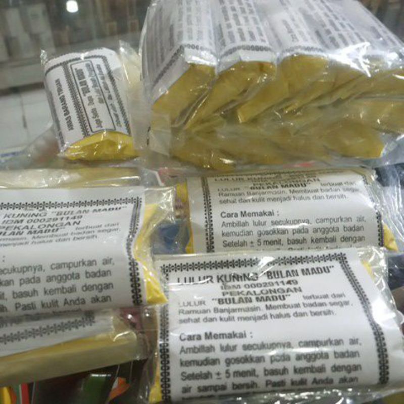 Jual 10 PCS LULUR KUNING BULAN MADU ISI 10 BODYSCRUB KUNING | Shopee ...