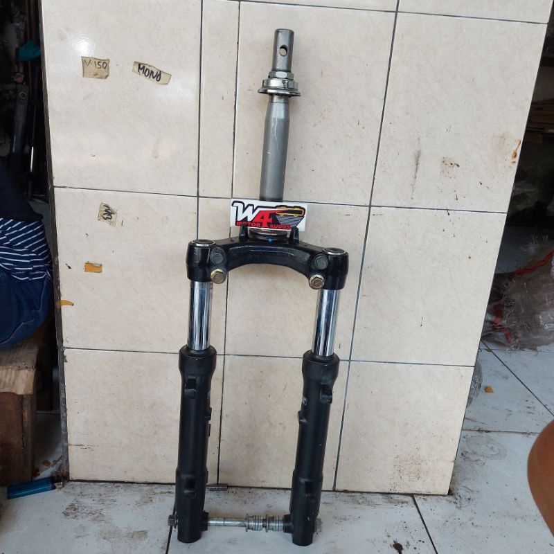 Jual shock depan set segitiga supra gtr 150 k56 original | Shopee Indonesia